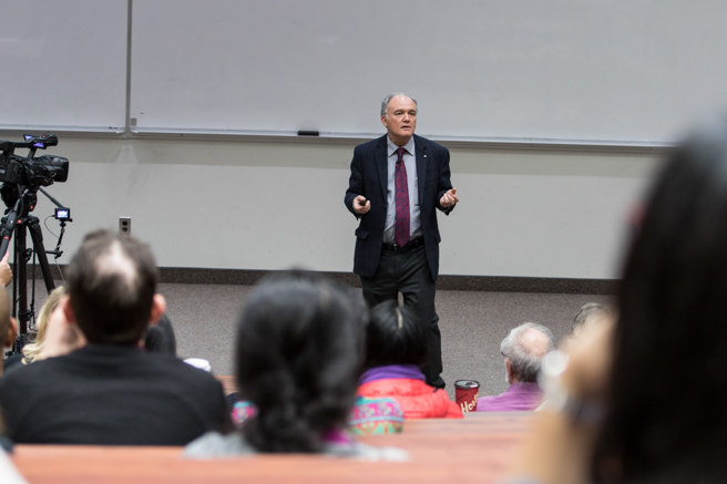 Canadian scientist leading research on synthetic compounds to treat ...