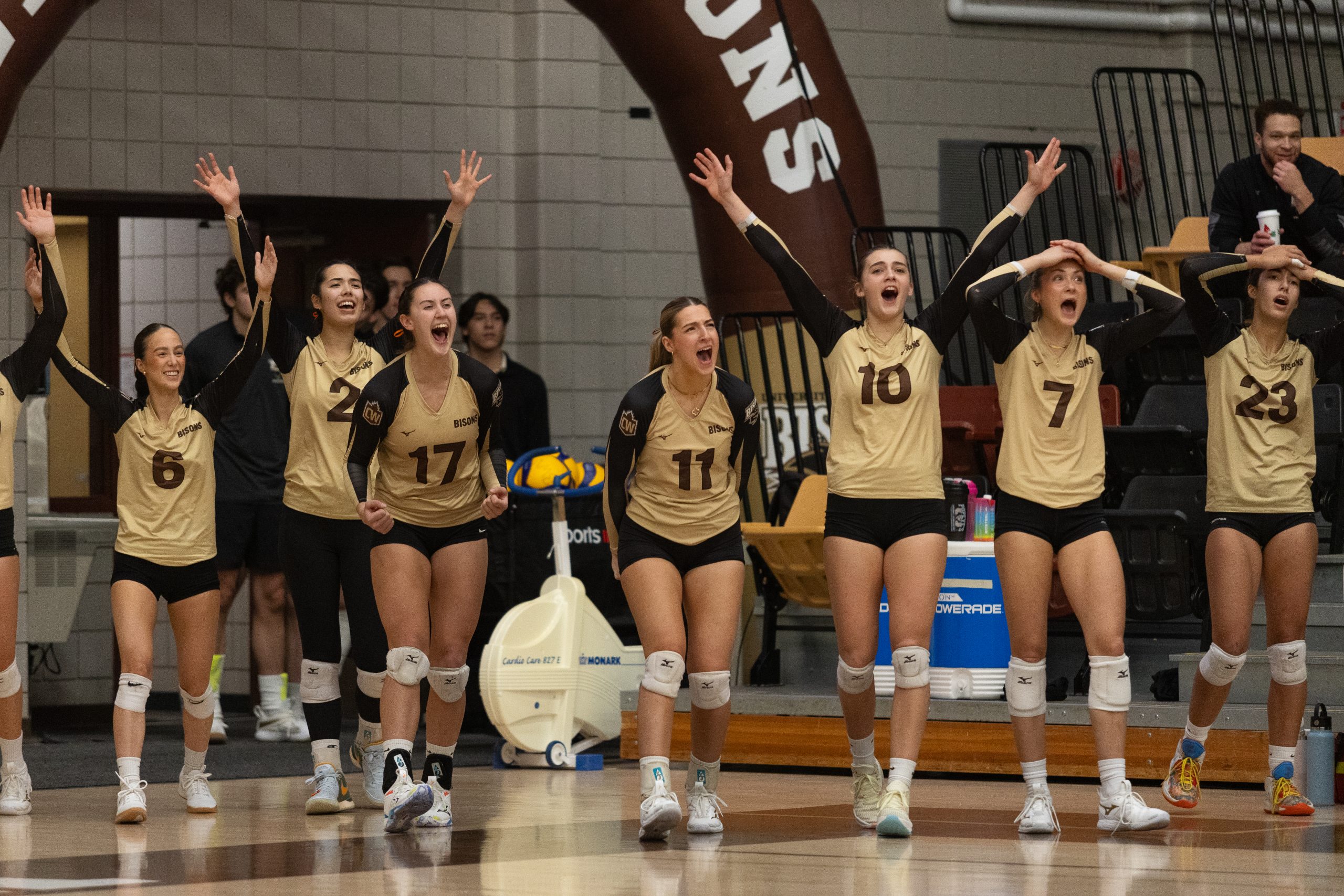 Bisons nab victory in CanWest final | The Manitoban