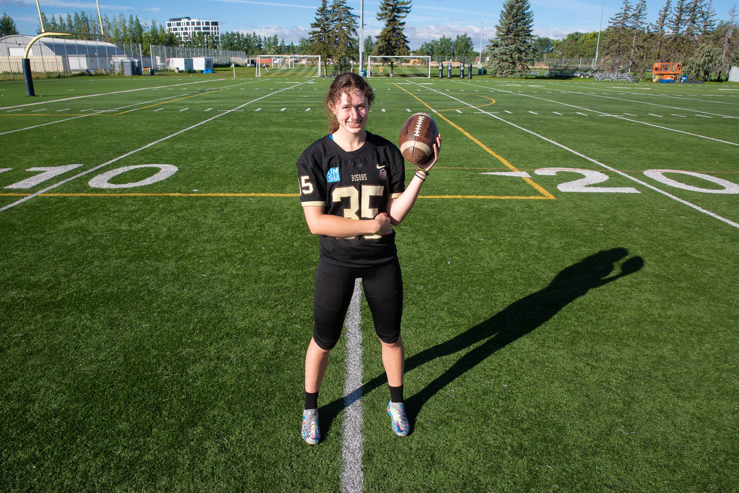 Bisons football player Maya Turner makes history | The Manitoban