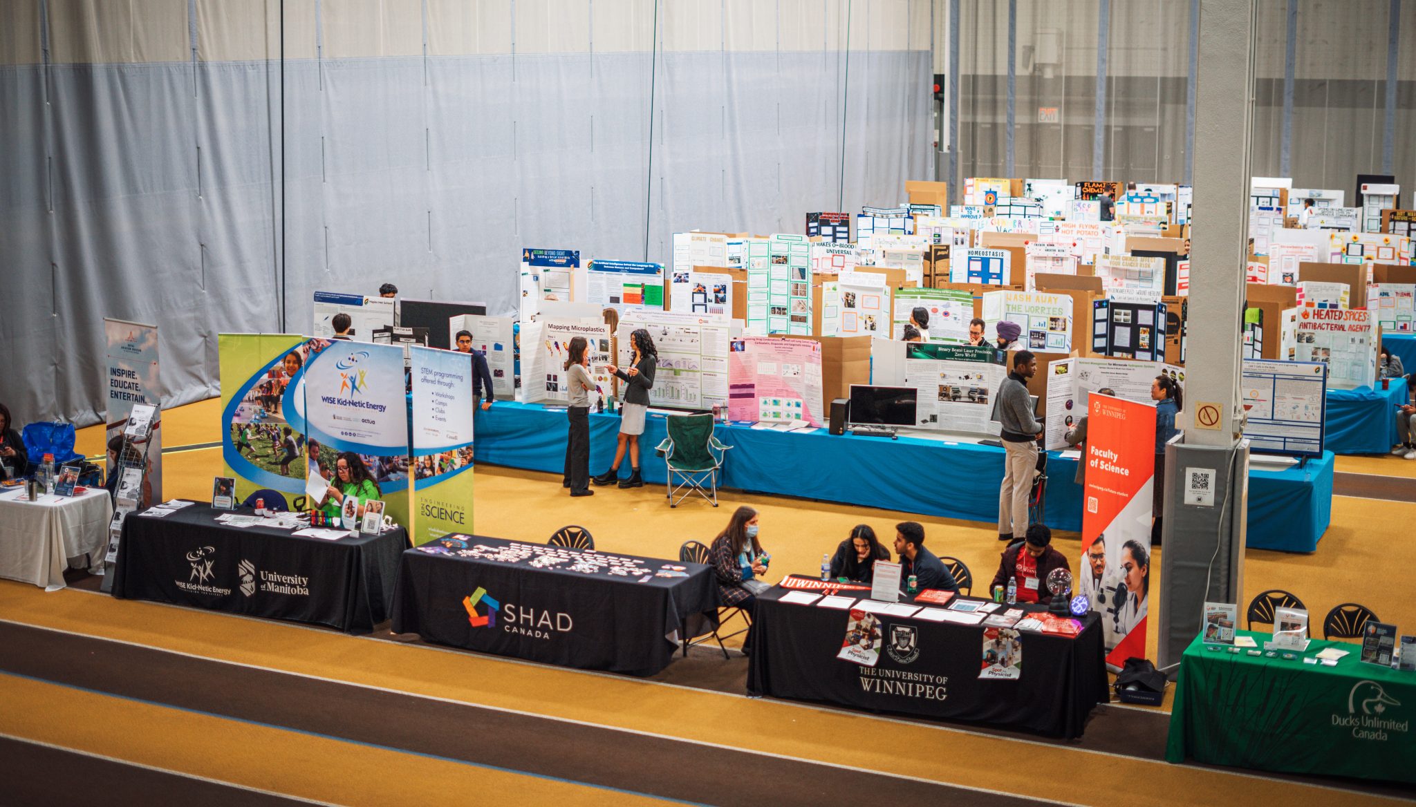 Students showcase research at provincial science symposium – The Manitoban